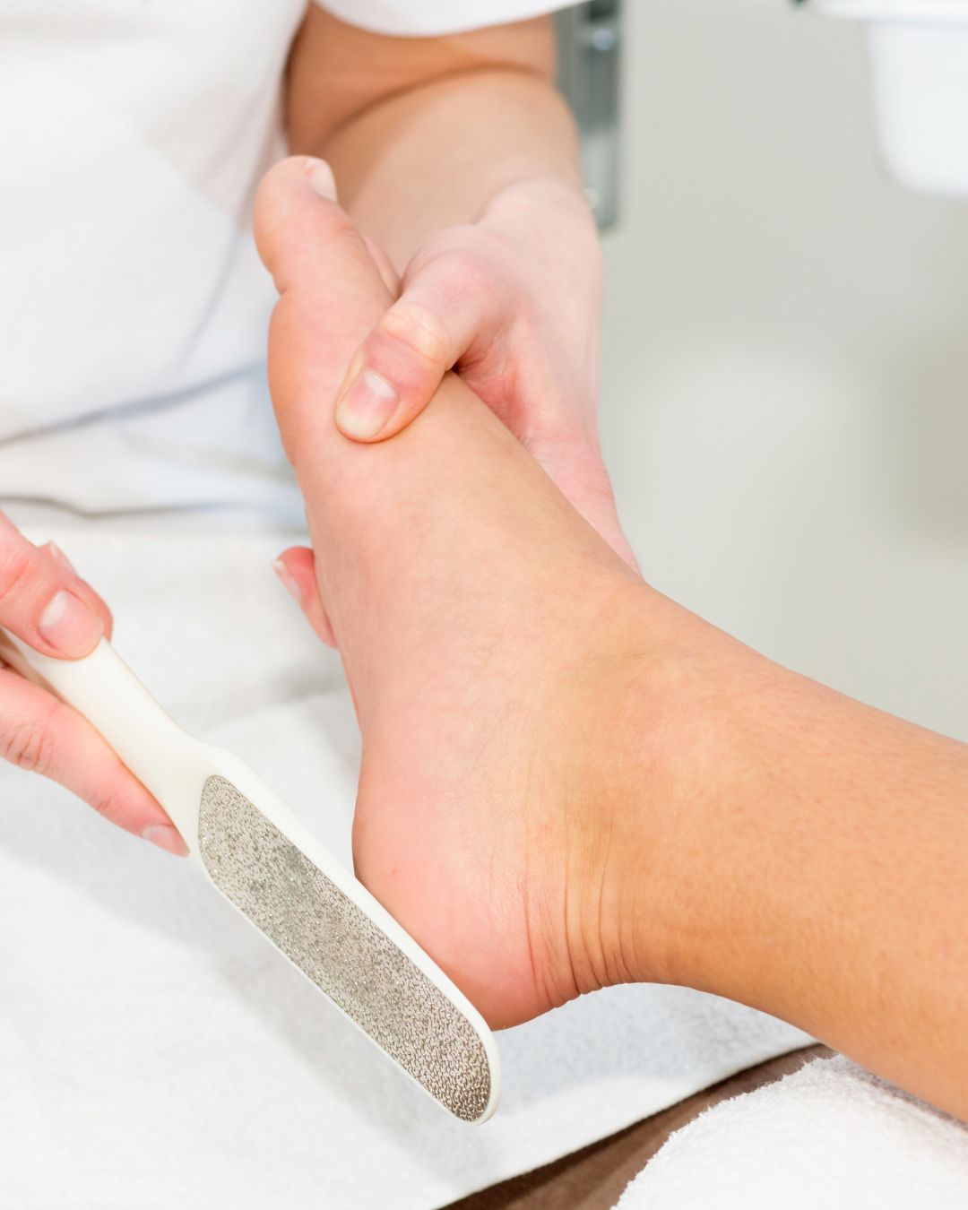 Heel Scrub – Relax, Rejuvenate, Rewind